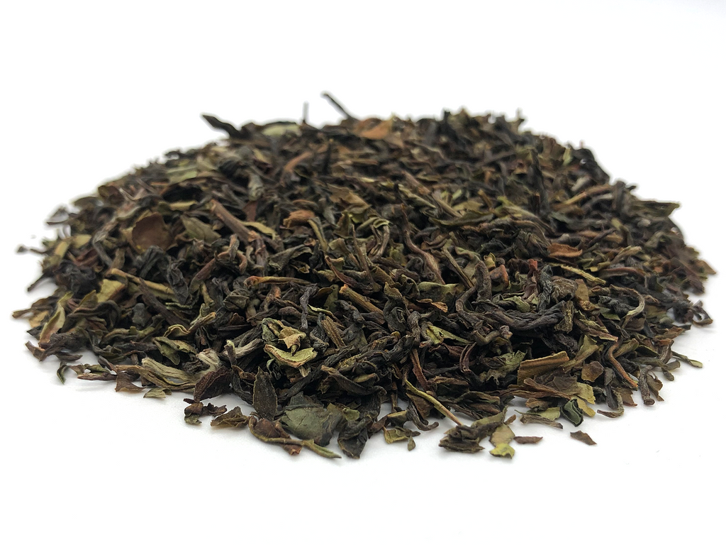Darjeeling Garden First Flush Organic Tea from The UK Loose Leaf Tea ...